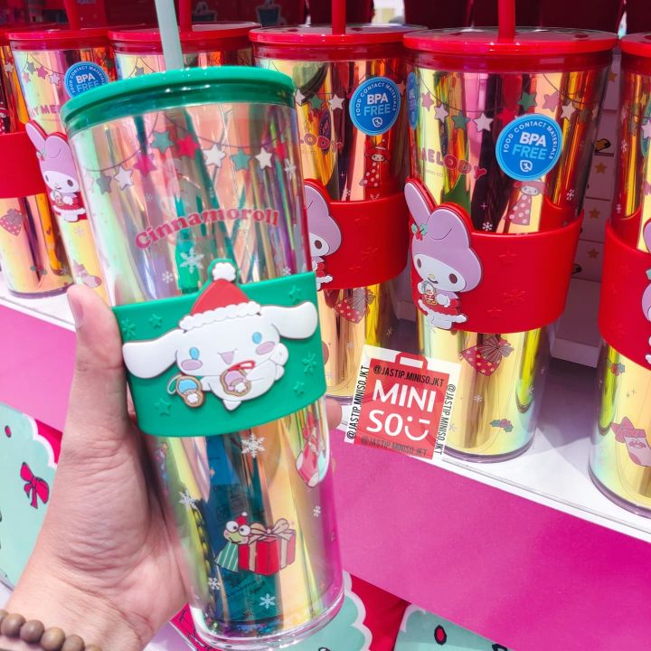 MINISO x SANRIO 🆕 Botol Minum Tumbler Double Wall Plastic with Sleeve ...