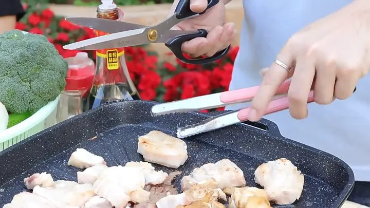 Stainless Steel Food Tongs Kitchen Frying Barbecue Tongs Anti-Scalding ...