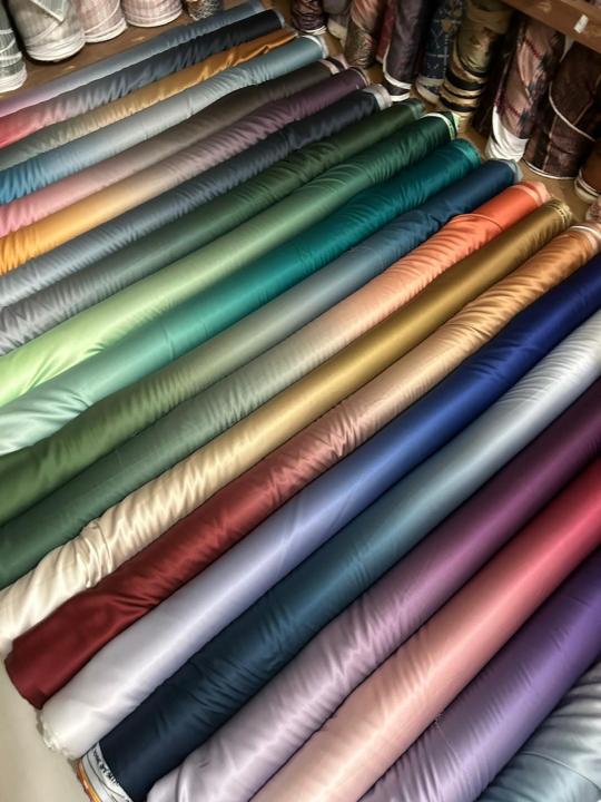 Bahan arnamy silk // kain gradasi // kain ombre 2 warna // kain ...