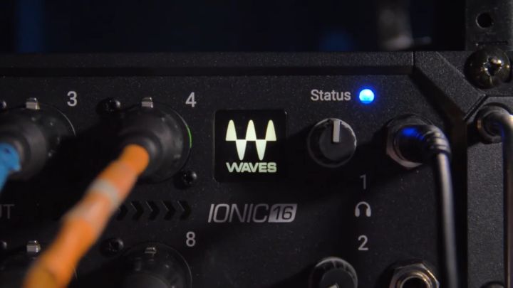 Waves รุ่น IONIC 16 (16-in / 12-out SoundGrid stagebox with Waves Signature Preamps) | Lazada.co.th