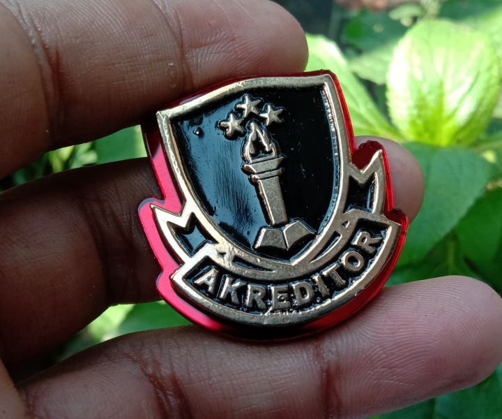 PIN WING AKREDITOR POLRI | Lazada Indonesia