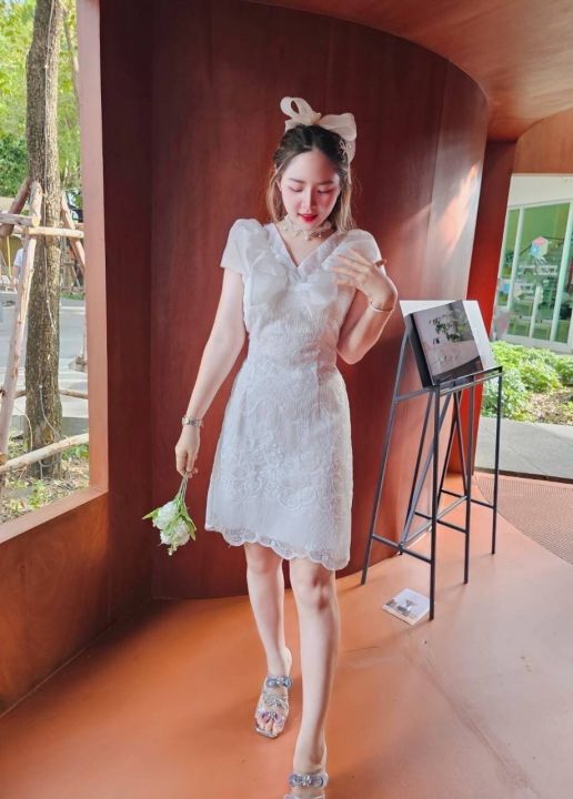 มินิเดรสลูกไม้ ป้าย tai shop | Lazada.co.th