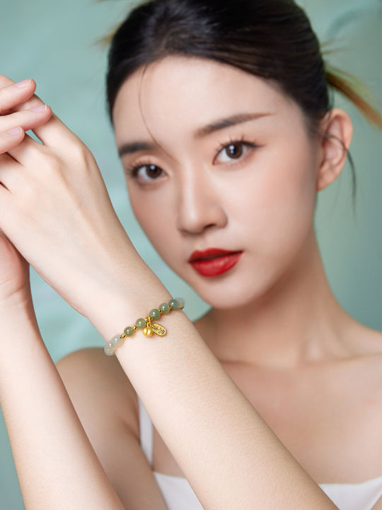 ZHOU LIU FU 周六福 สร้อยข้อมือทองคำ 99% สร้อยข้อมือหยกธรรมชาติ จี้ลูกพลับ ...
