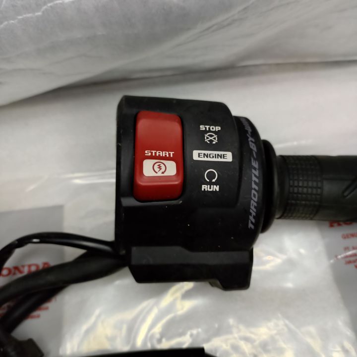saklar holder kanan saklar stop engine cbr250rr kode part k64 original ...