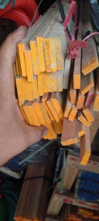 LISTON WOOD. 10 PCS. PER BUNDLE. 1/2 X 1", 1 X 1, 1/2 X 2. diy wood ...