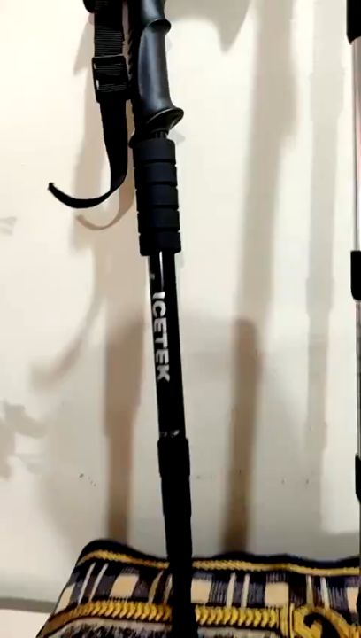 Hiking Stick Light Weight Trekking Pole Anti-Shock Adjustable Aluminium ...