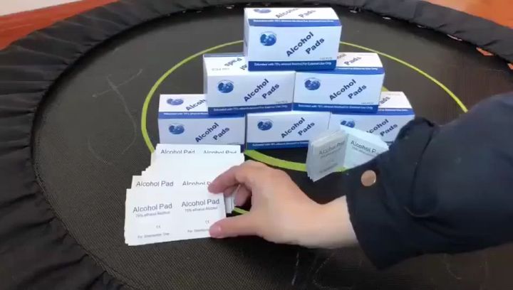 75% Alcohol Pad 100Pcs Per Box Alcohol Swab Antibacterial Cleanser ...