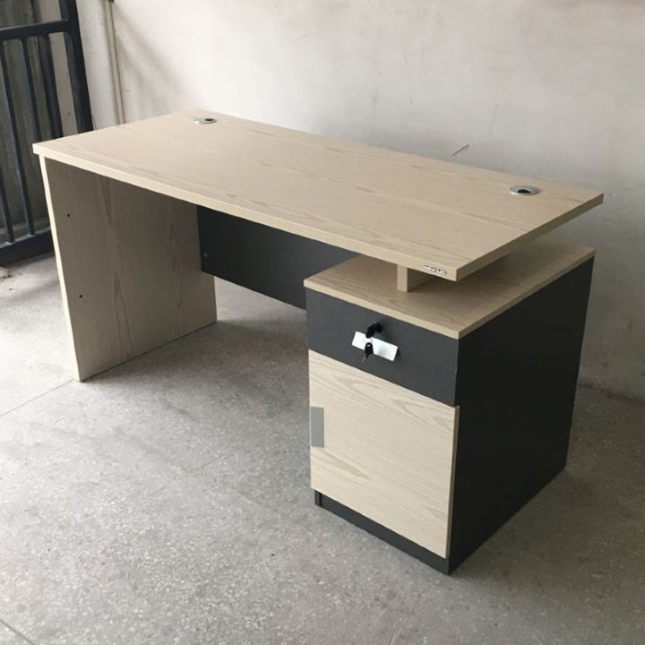 Accessible Luxury Single-Seat Office Desk 1.2 M Japanese Computer Table ...