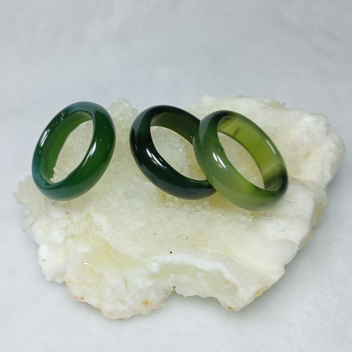 绿玛瑙 Green Agate Ring. Protection from stress, negative energies ...