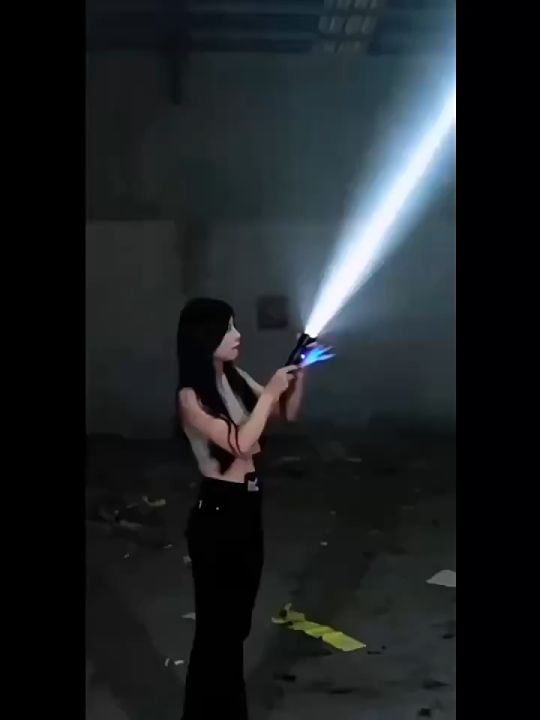 LED flashlight rechargeable Japanese original waterproof flashlight ...