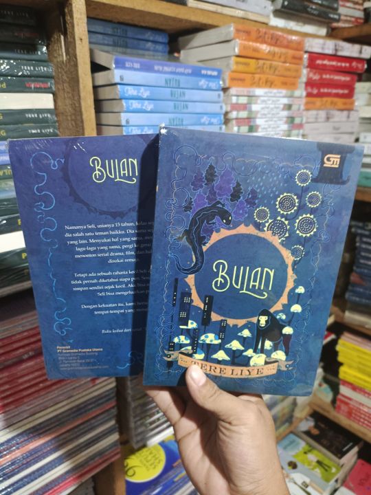 Novel BULAN Tere Liye Real Picture | Lazada Indonesia