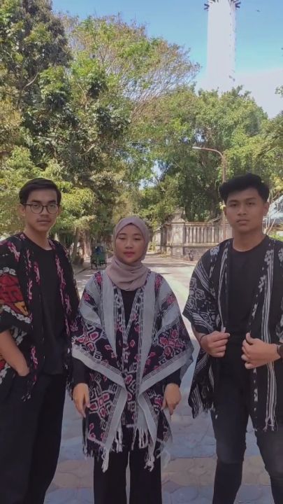 Cardigan Batwing Tenun / Cardigan Tenun Etnik - Kain Etnik | Lazada ...