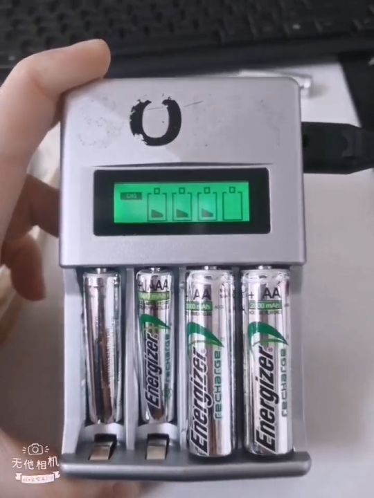 Energizer 4 Slots LCD Display Charger With AA / AAA Nimh Rechargeable ...