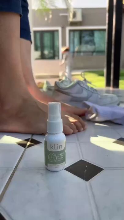 สเปรย์กำจัดกลิ่นเท้า kLin FRESH FOOT SPRAY กลิ่น เฟรช ฟุต สเปรย์ (30 ml ...
