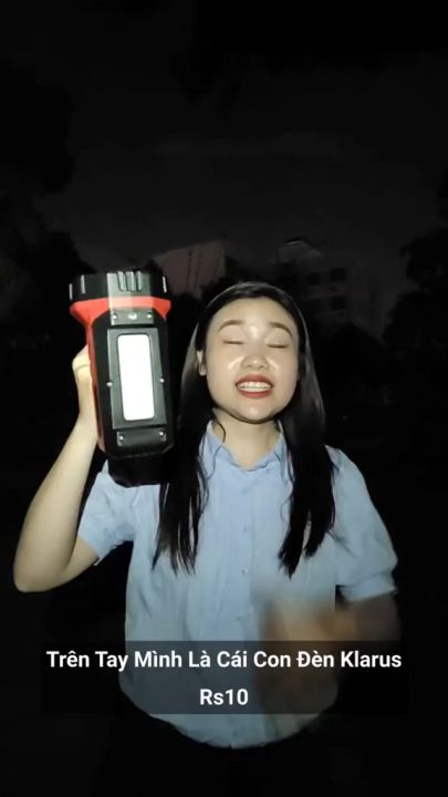 ĐÈN PIN XÁCH TAY KLARUS RS10 LED SST40 độ sáng 800 Lumen chiếu xa 532m cổng sạc dự phòng TYPE-C ...