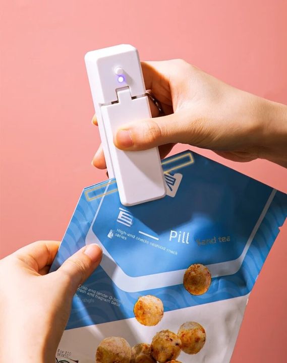 Mini Vacuum Sealing Machine Home Use Small Food Sealer Snack Charging ...