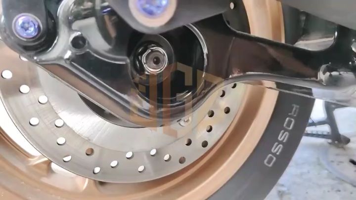 MotoMaven For YAMAHA XMAX 300 2017-2023 Frame Plug Swing Arm Cover Nut ...