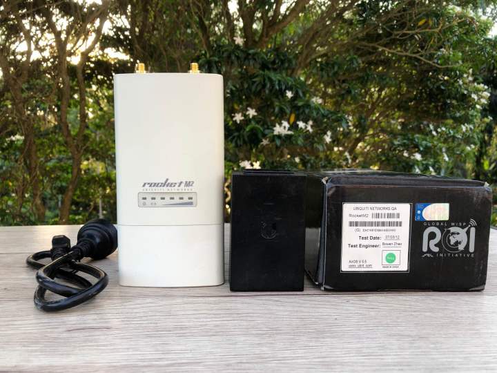 2.4GHz 2x2 MIMO airMAX UBNT rocket m2 มือสองพร้อมกล่อง poe แท้ | Lazada ...