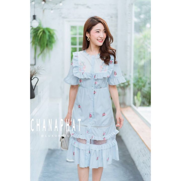 ป้ายchanaphat เดรสลายทาง สีฟ้า ชุดสวยพิมพ์ลายดอกไม้ ชุดน่ารัก เดรสน่ารัก กระดุมหน้า พร้อมส่ง ...