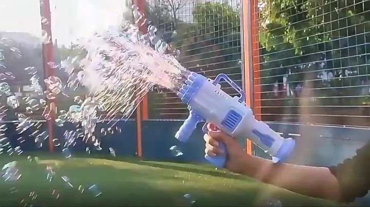 Bubble machine handheld fully automatic 32 hole large capacity bubble ...