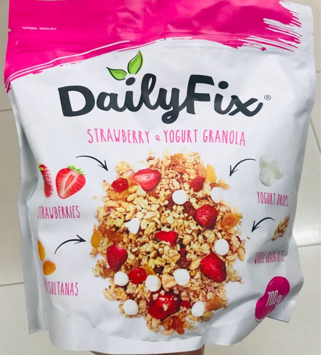 700g Daily Fix Strawberry & Yogurt Granola | Lazada PH