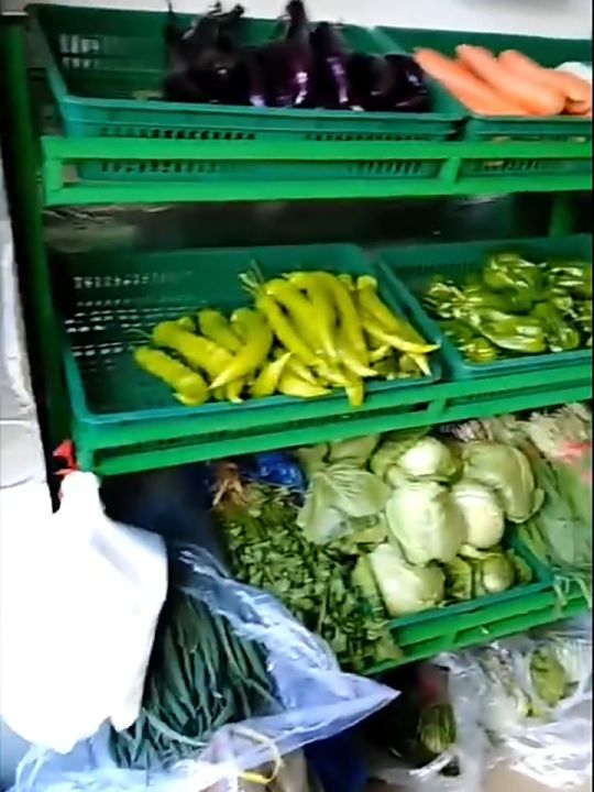 Convenience store fruit and vegetable rack shelf supermarket fruit ...