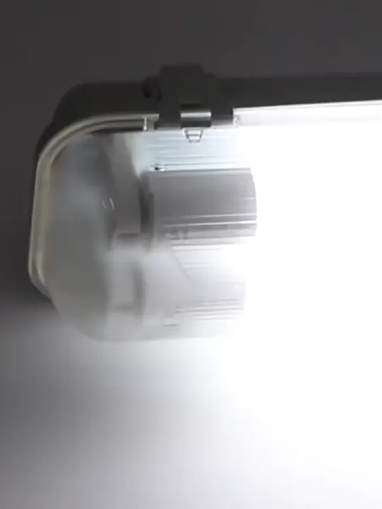 【COD&Ready】T8 LED Thicken Tri-proof Outdoor Fixture 60cm120cm single ...