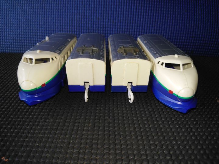 รถไฟTomy Plarail Shinkansen 200 Series | Lazada.co.th
