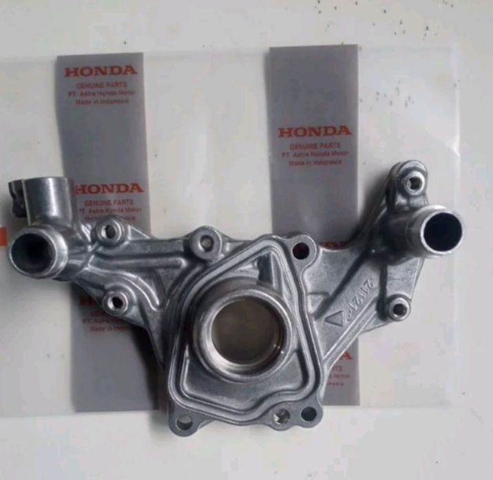 Rumah waterpump water pump PCX 160 pump Assy water pump PCX 160 Rumah ...