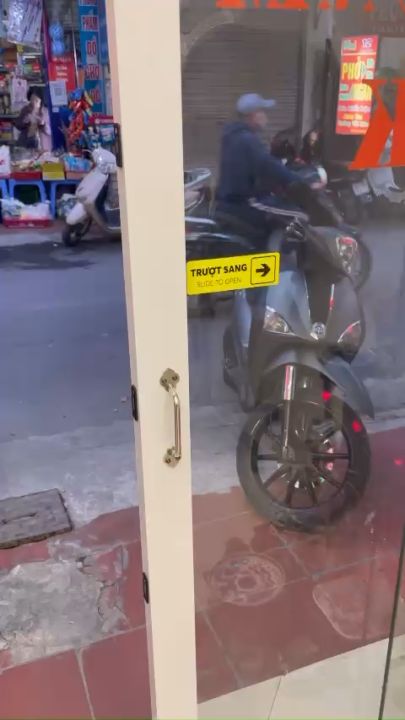 Bộ 2 Tem Decal Nhựa Dán Cửa Kính, Chữ Trượt Sang Hai Bên Trái Phải Cửa ...