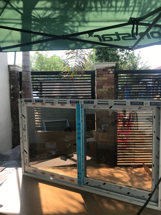 H 60cm X 90cm W Aluminum Sliding Window Reflective Glass With Screen