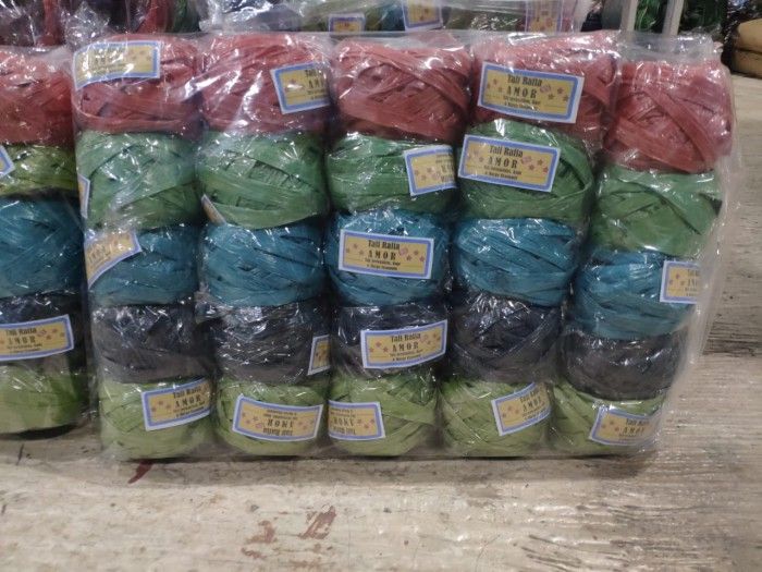 TALI RAFIA 1 pack isi 10 roll 3 pack 30 roll 5 pack 50 roll | Lazada ...