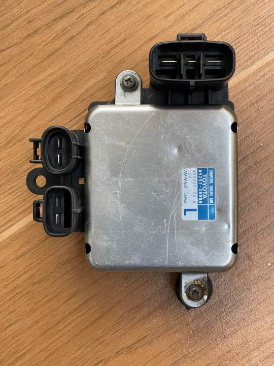 กล่องคุมพัดลม,กล่องสปีดพัดลม Toyota Alphard 12v.ระหัสตัว L แท้มือสอง ...