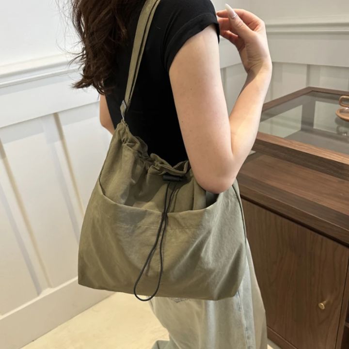 New Large Capacity Versatile Shoulder Bag for Women's Summer Popular ...
