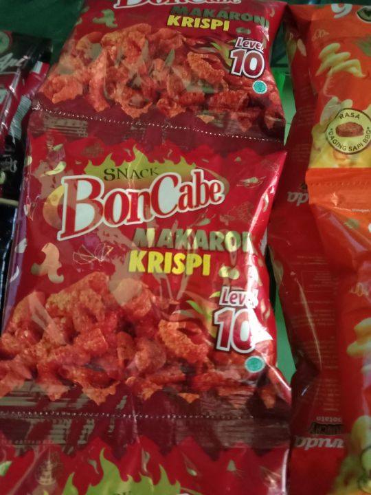 Snack / makanan ringan Boncabe Makaroni Krispi 27g | Lazada Indonesia
