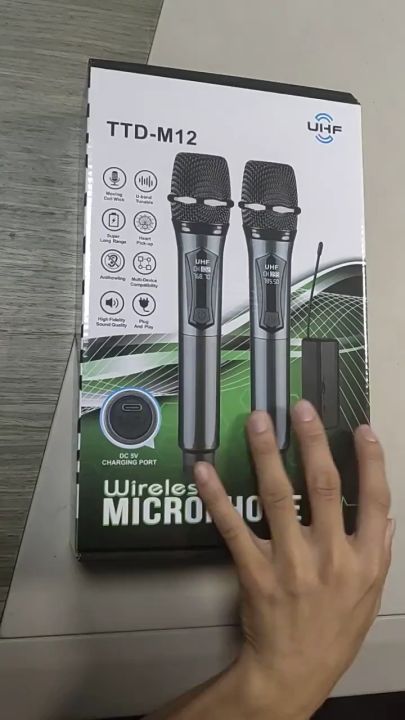 Bộ micro không dây TTD-M12 Chống hú, bắt sóng xa, hút âm cực tốt, chất ...