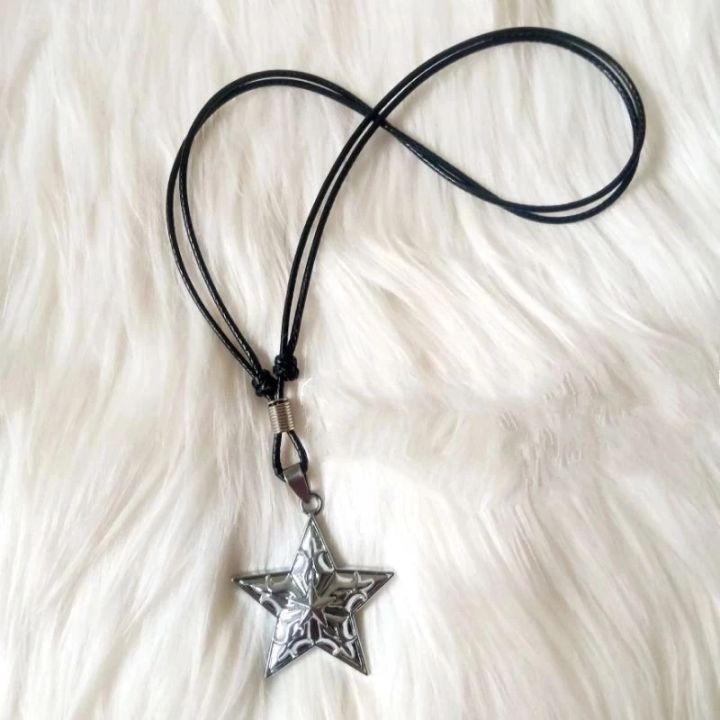 KALUNG TALI HITAM LIONTIN BINTANG MOTIF IMPORT | Lazada Indonesia