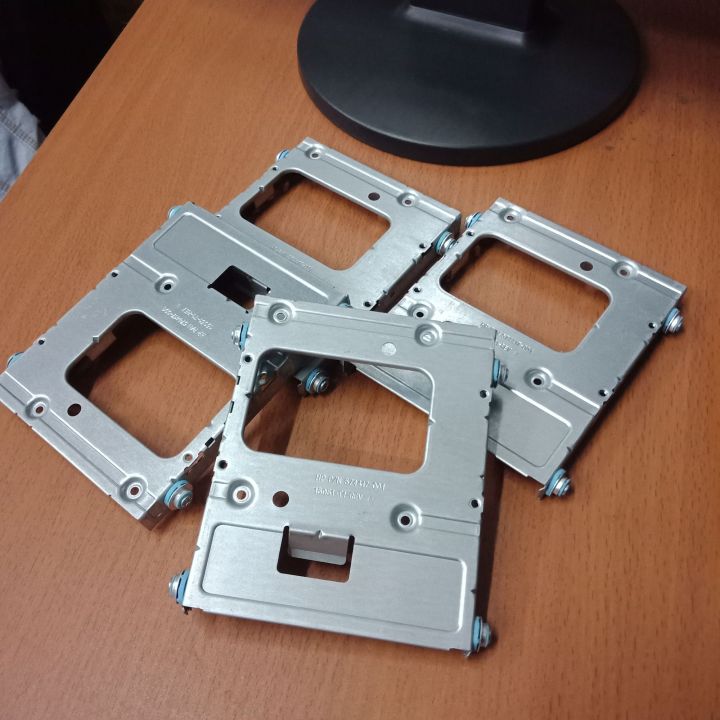 bracket SSD 2,5 inch internal bisa untuk pc dan tower like new | Lazada ...