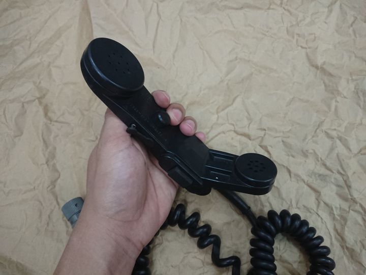 military radio Radio prc PRC 25 PRC 77 PRC 660 Vietnam War m151 handset ...