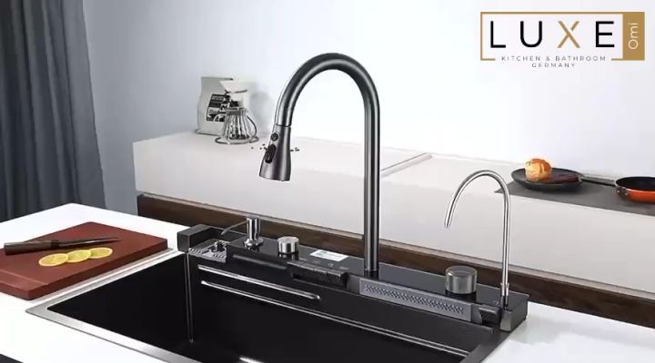 LUXE Stainless Steel Anti Scratch Honeycomb Kitchen Sink Waterfall Sink ...