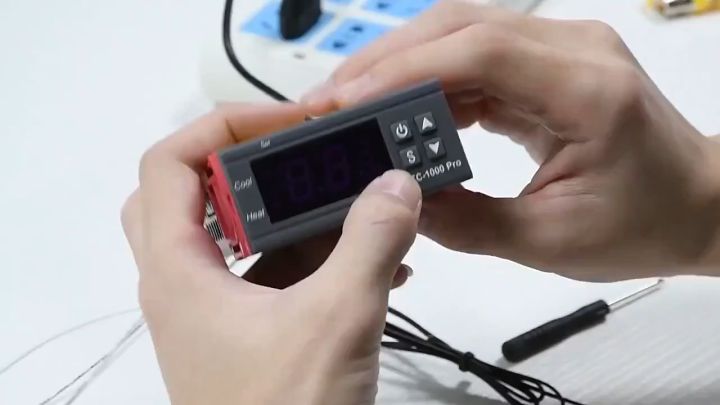 Stc 1000 Digital Temperature Controller 220v 10a Incubator Thermostat Humidity Controller With