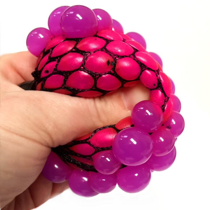 SQUISHY MESH SQUEEZE BALL STRESS RELIEF THERAPY HAND SENSORY (ODD BALL ...
