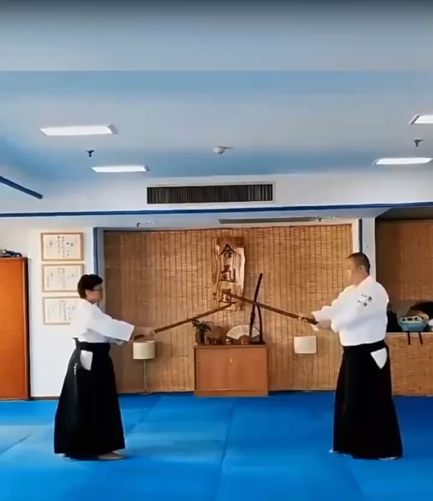 100CM Kendo Practice Wooden Sword for Cosplay and Sports iaido wooden ...