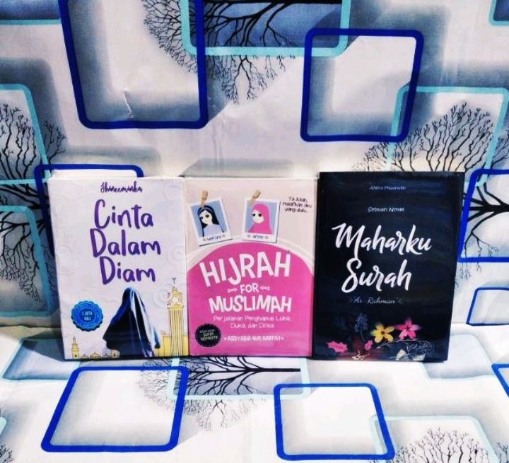 Novel Paket 3 Remaja Islami Cinta Dalam Diam / Hijrah For Muslimah ...