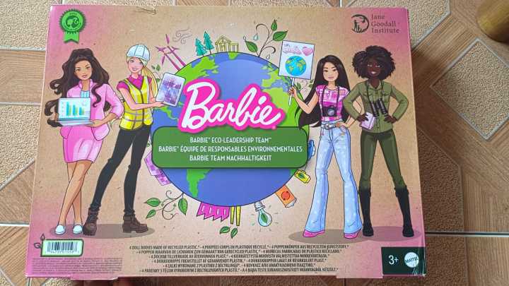 Barbie Asli Original Mattel - Barbie Eco Leadership Team 4 dolls set ...