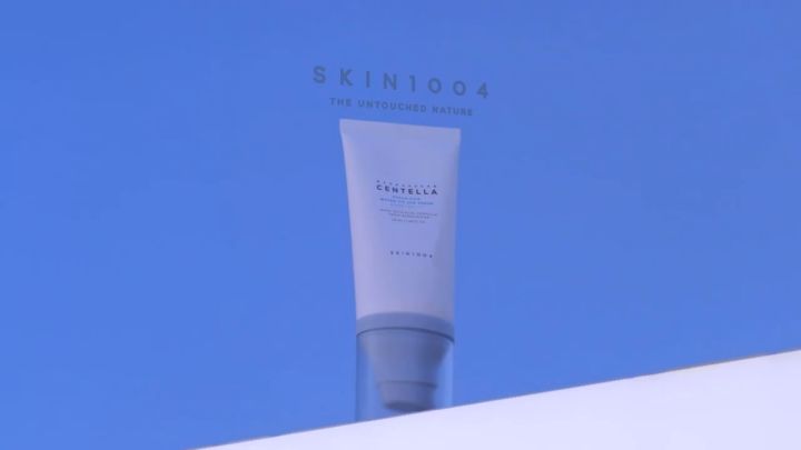 SKIN1004 Sunscreen 50ml& SKIN1004 Madagascar Centella Hyalu-Cica Water ...