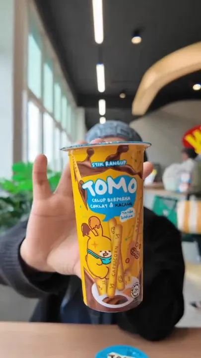 WIN WIN TOMO Crunchy Sticks Double Chocolate Flavored Dip (40G) | Lazada