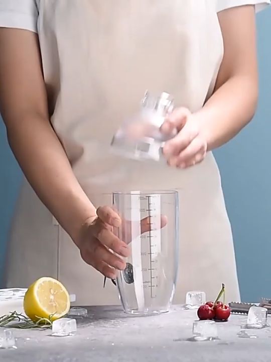Hand Shaker Cocktail Shaker Transparent Mixer Cup Transparent Bar ...