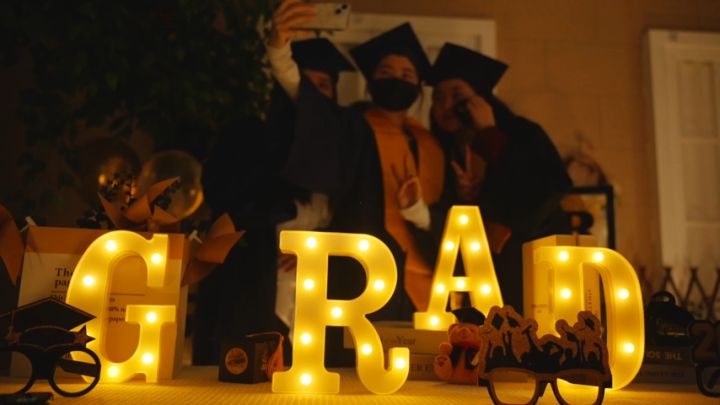 22cm LED Graduation Alphabet Letter Light 2024 Graduation Ceremony ...