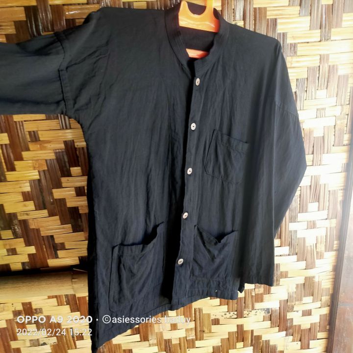 baju adat suku baduy ter buat dari kain tenun khas suku adat baduy ...